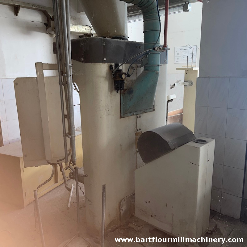 Buhler Single Spout Carousel Packing Line - Buy Product on Bart Flour ...