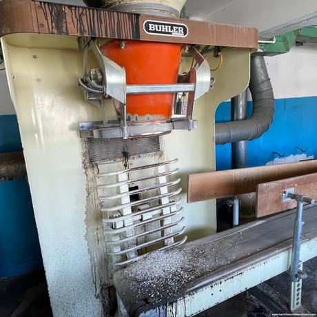 Used Buhler MWPK Carousel 4 Spouts Packing Machine - Buy Packing ...